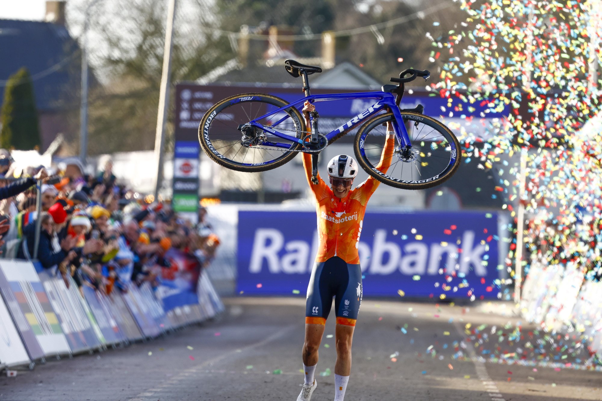 Cyclo-cross world championships 2026: Lucinda Brand crowns stellar ...